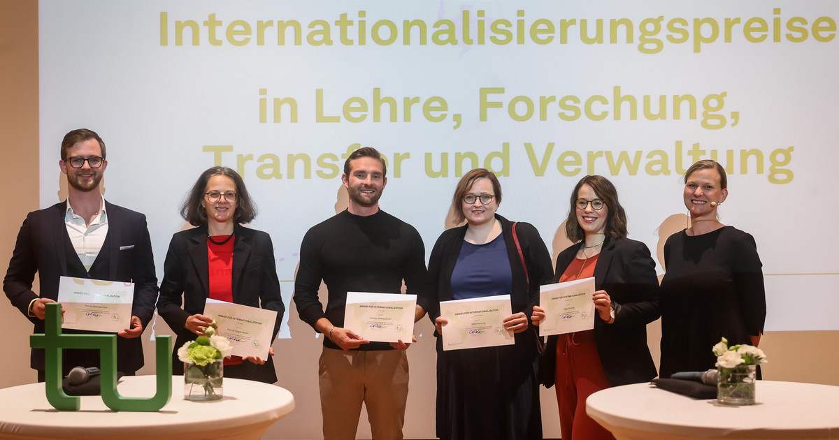 Prof. Angela Madeo erhält den Internationalisierungspreis 2025 der TU ...